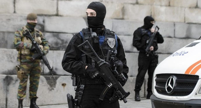 Paris Attacks Suspect Abdeslam Captured In Brussels Raid Iria News