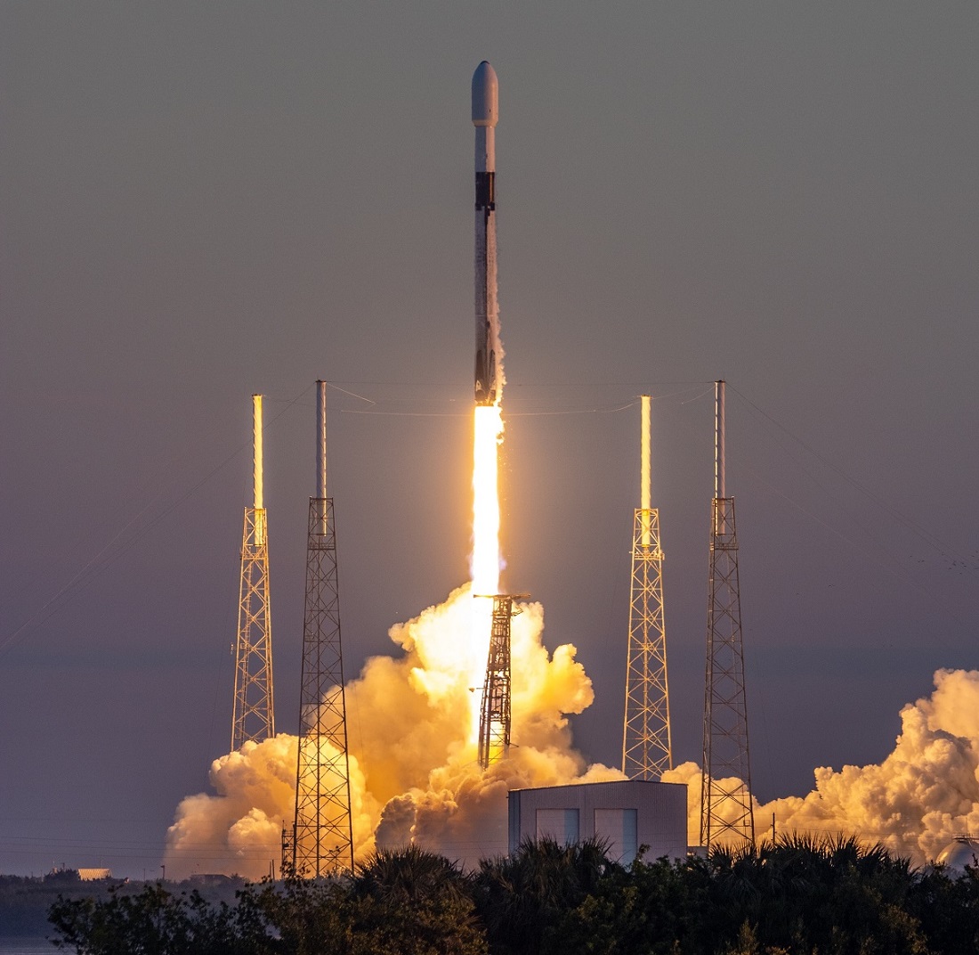 SpaceX Falcon 9 rocket launches heaviest payload of 56 satellites ...
