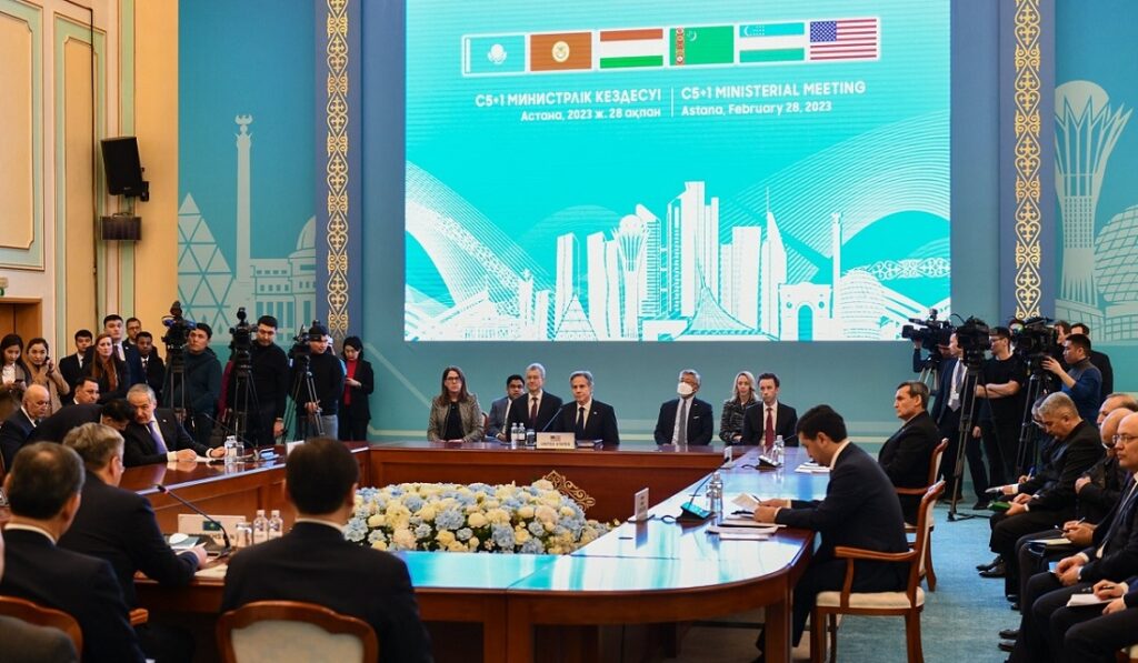 US Secretary of State meets Central Asian foreign ministers, attends C5 ...